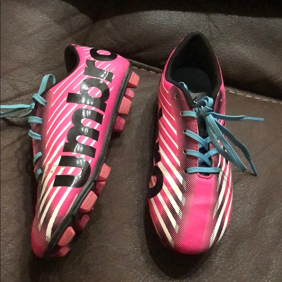 Shoes | Girls Pink Ombro Soccer Shoes | Poshmark